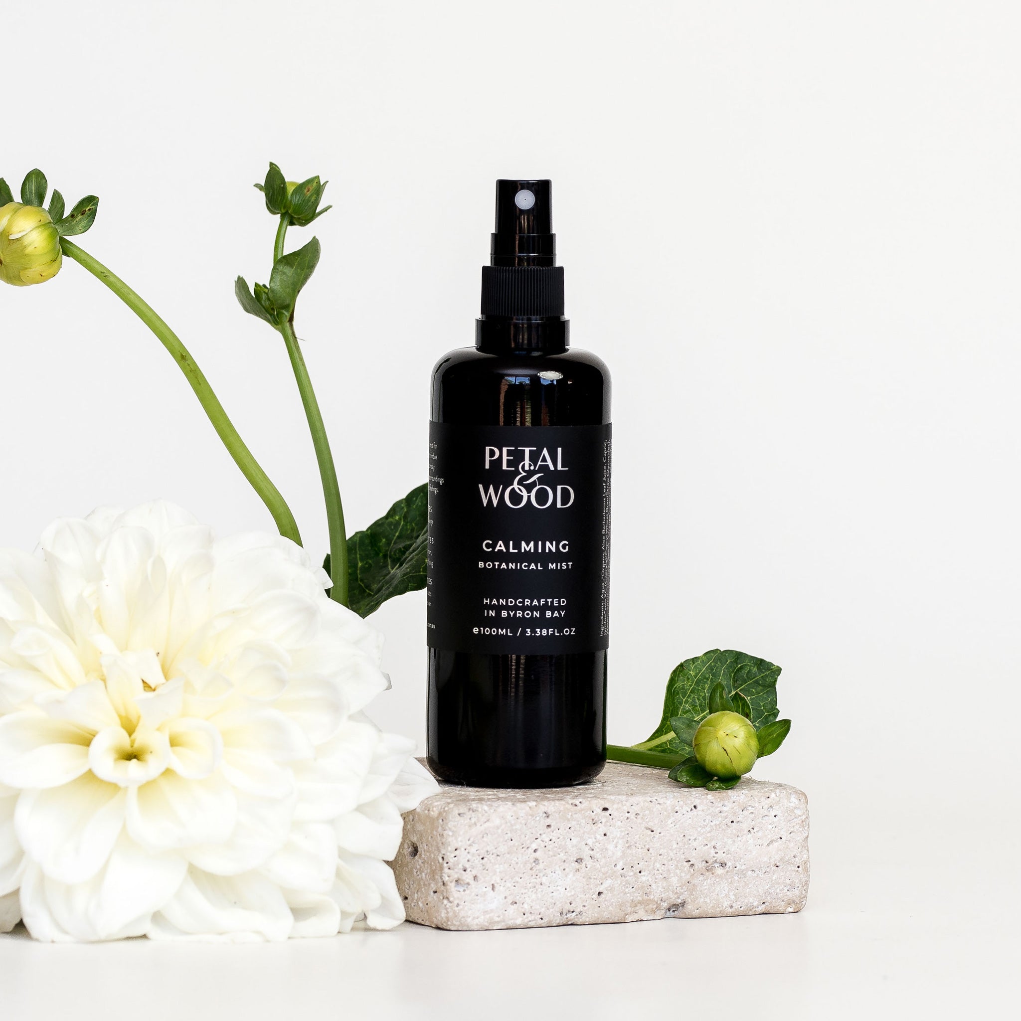 Calming Botanical Mist – Petal and Wood